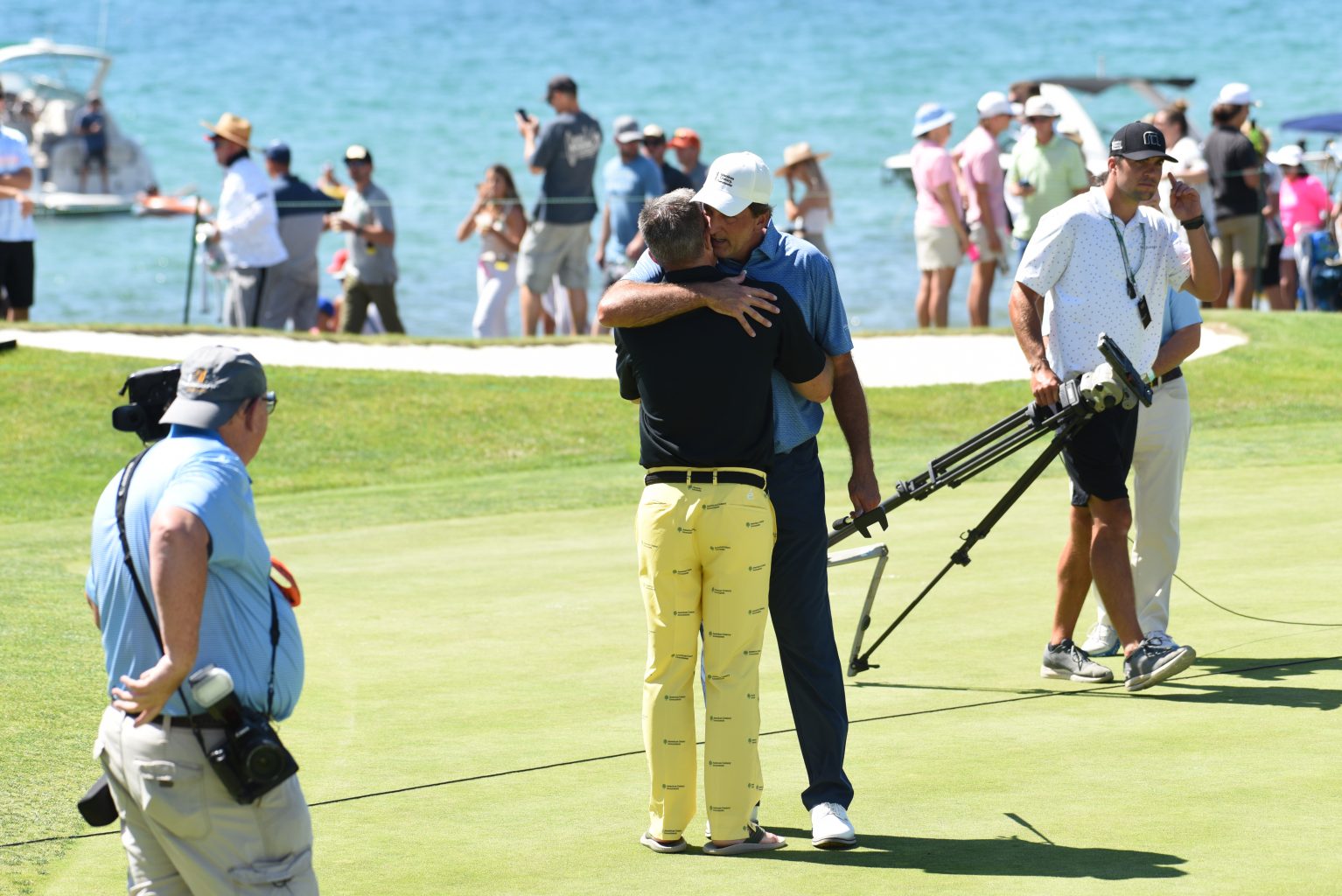 Vinny Del Negro Wins Playoff to Capture American Century Championship ...